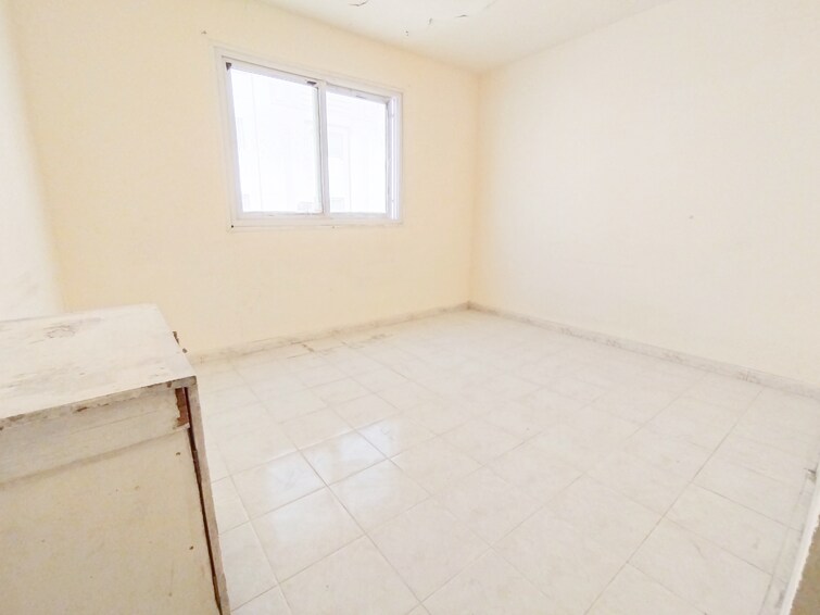 Studio 430 Sq.Ft. Apartment for Rent in Muwaileh Building, Muwaileh ...