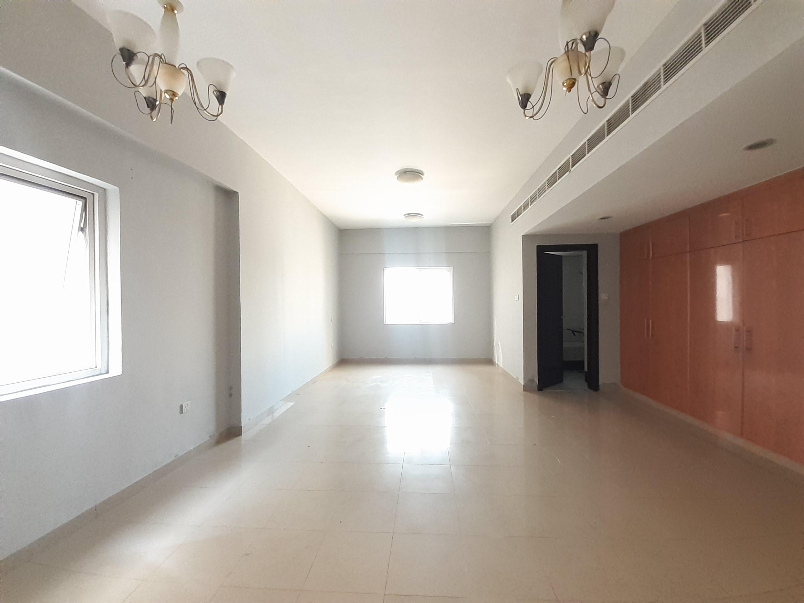 Studio 1090 Sq.Ft. Apartment for Rent in Lulu Tower, Al Nahda (Sharjah ...