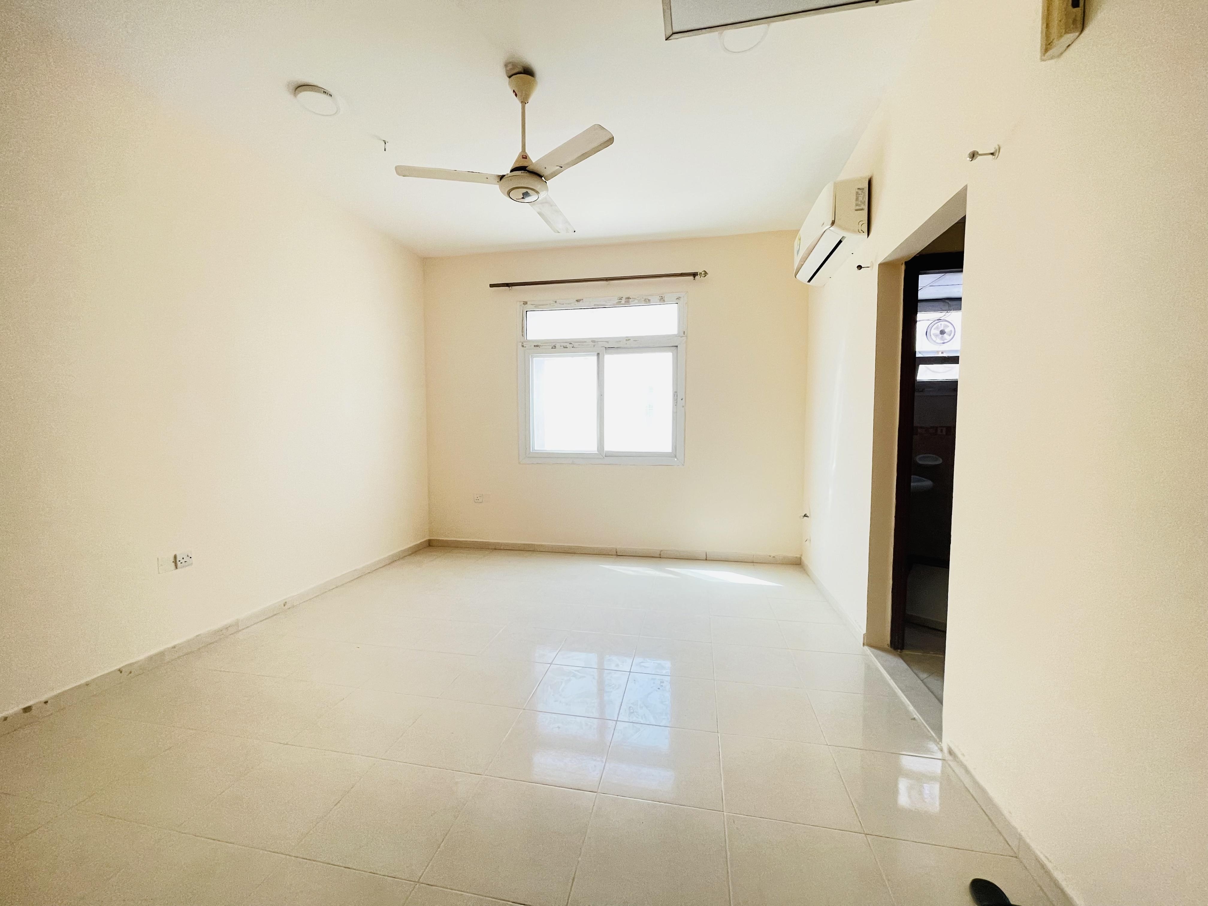 Studio 350 Sq.Ft. Apartment for Rent in Muwailih Commercial, Sharjah ...