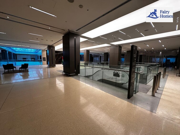 500 Sq.Ft. Office Space for Rent in Burj Nahar Building, Al Muteena ...