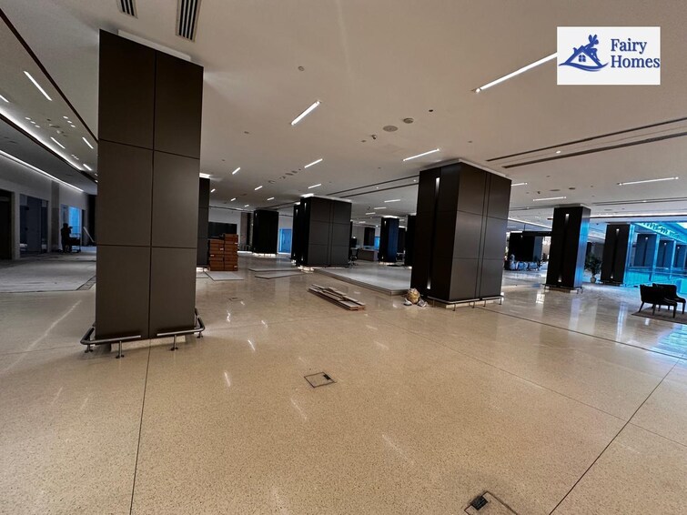 500 Sq.Ft. Office Space for Rent in Burj Nahar Building, Al Muteena ...