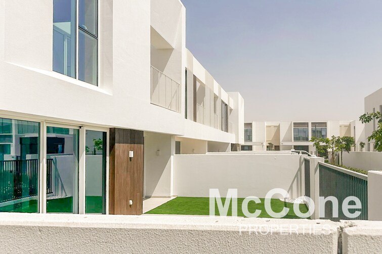 4 Bedroom 2750 Sq.Ft. Villa for Rent in NARA Townhouses, The Valley ...