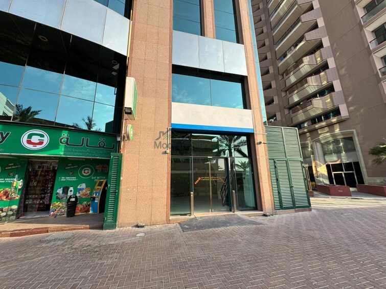 2637 Sq.Ft. Shop for Rent in DXB Tower, Sheikh Zayed Road, Dubai - 7945704