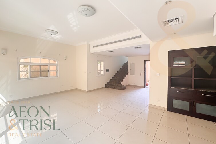 3 Bedroom 2901.2 Sq.Ft. Villa for Sale in Gallery Villas, Dubai Sports ...